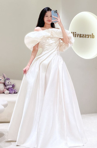 Cloudy OS Bridal Ballgown Off White | Dressaville