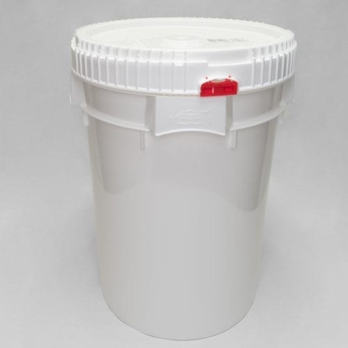 12 Gallon Screw Top Pail & Cover, UN Rated, White, No Handle | Northern ...