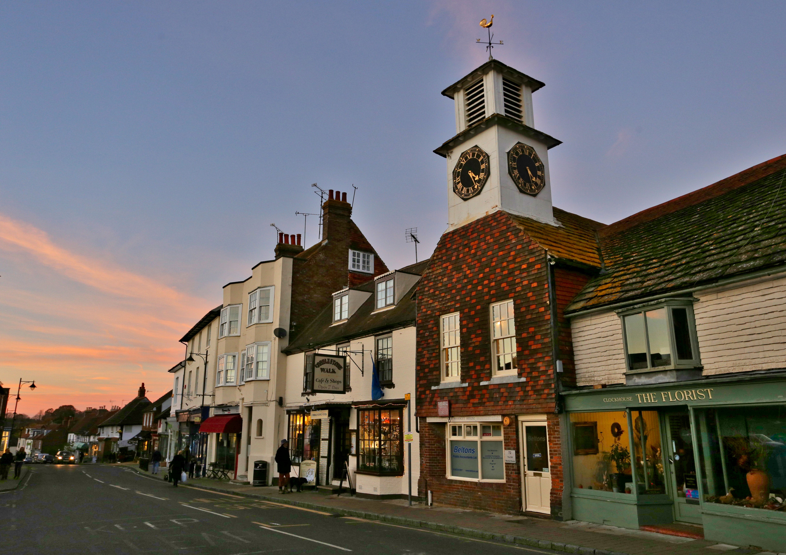 Cobblestone Walk Shopping Arcade Steyning Sussex | Historic buildings ...
