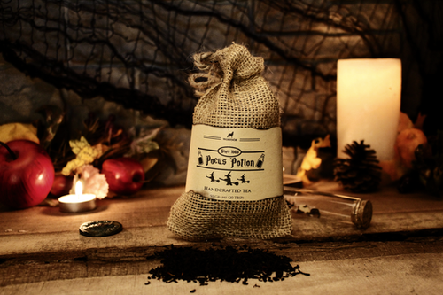 Pocus Potion - Blackcurrant Berry Black Looseleaf Tea | Wolfdôr