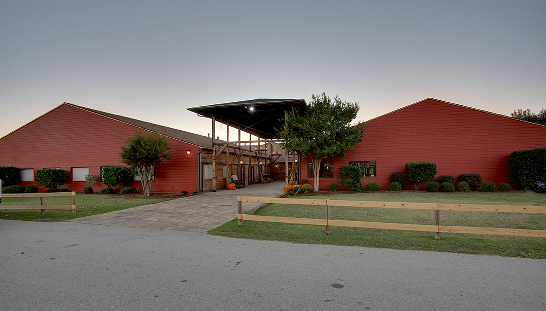 Western Pavilion | Circle R Ranch