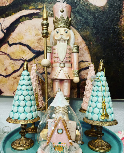 Pink Nutcracker: Bethany Lowe | sillydillys