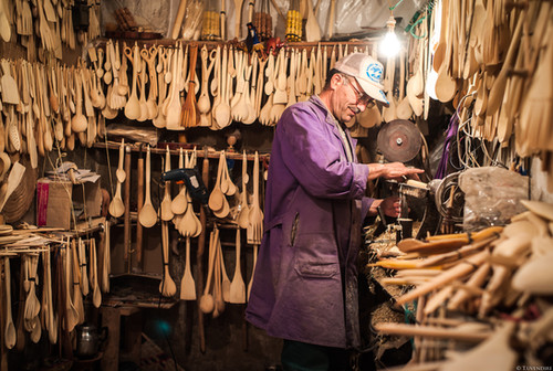 Spoon Maker | silkroad