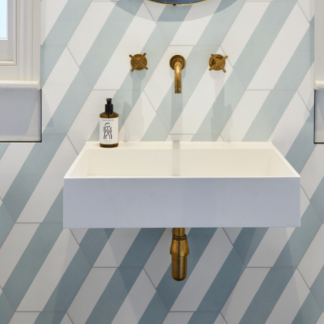 Neapolitan Porcelain | Cadogan Stone
