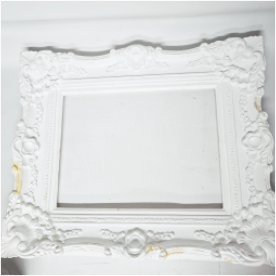 White Resin Baroque Frame | Creative Talents