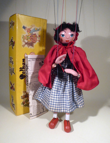 Red Riding Hood Type SL | Pelham Puppets