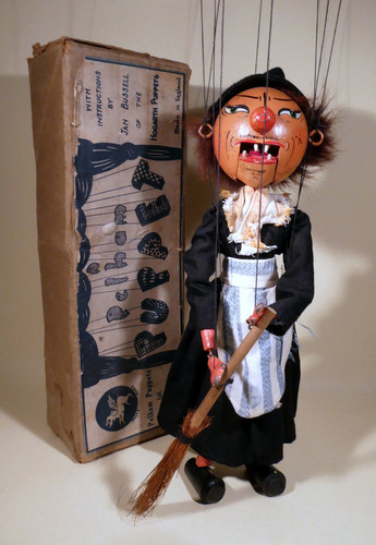 Witch Type SM (Wooden Teeth) | Pelham Puppets