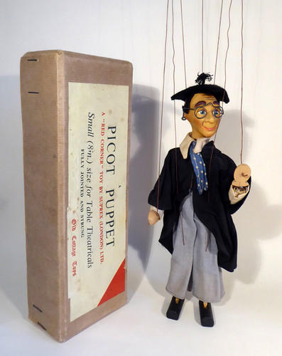 PICOT SCHOOLMASTER PUPPET | Pelham Puppets
