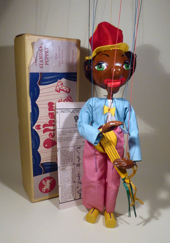 TYPE SM MINSTREL | Pelham Puppets