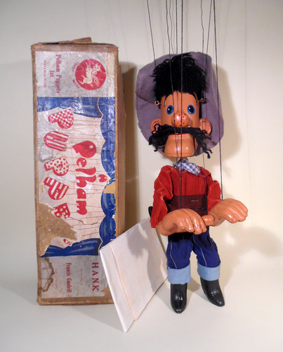 TYPE SM HANK | Pelham Puppets