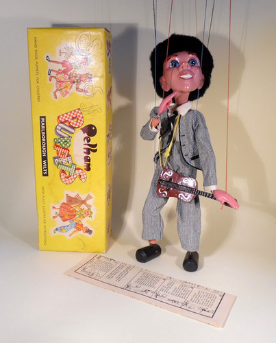 TYPE SL POP SINGER (GUITARIST 2) SOLD | Pelham Puppets