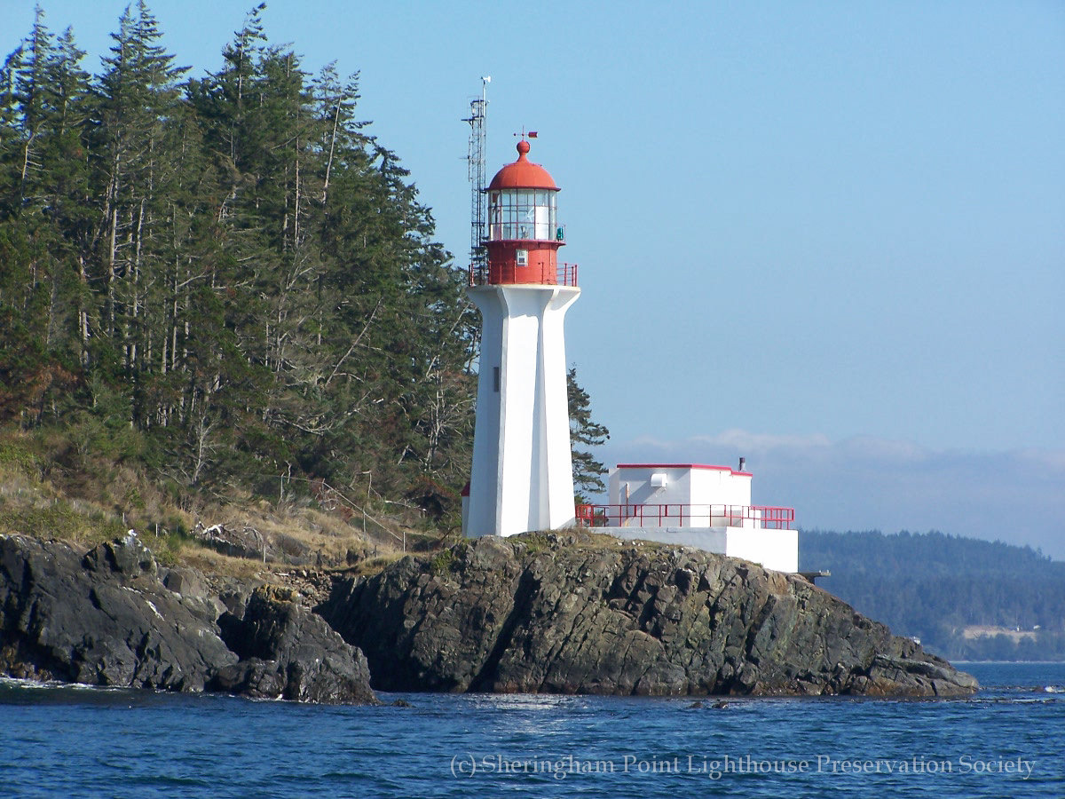 Sheringham Point Lighthouse | Sooke | WildbyNature