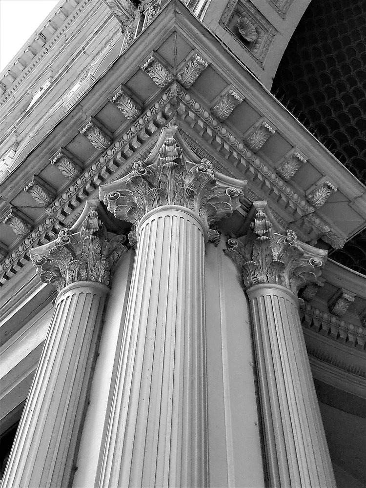 Pillars of a Storied Soul