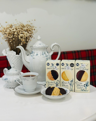 Island Bakery Biscuits | Green Pear Group