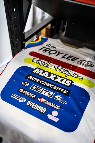 JERSEY LOGOS | Teencee Graphics