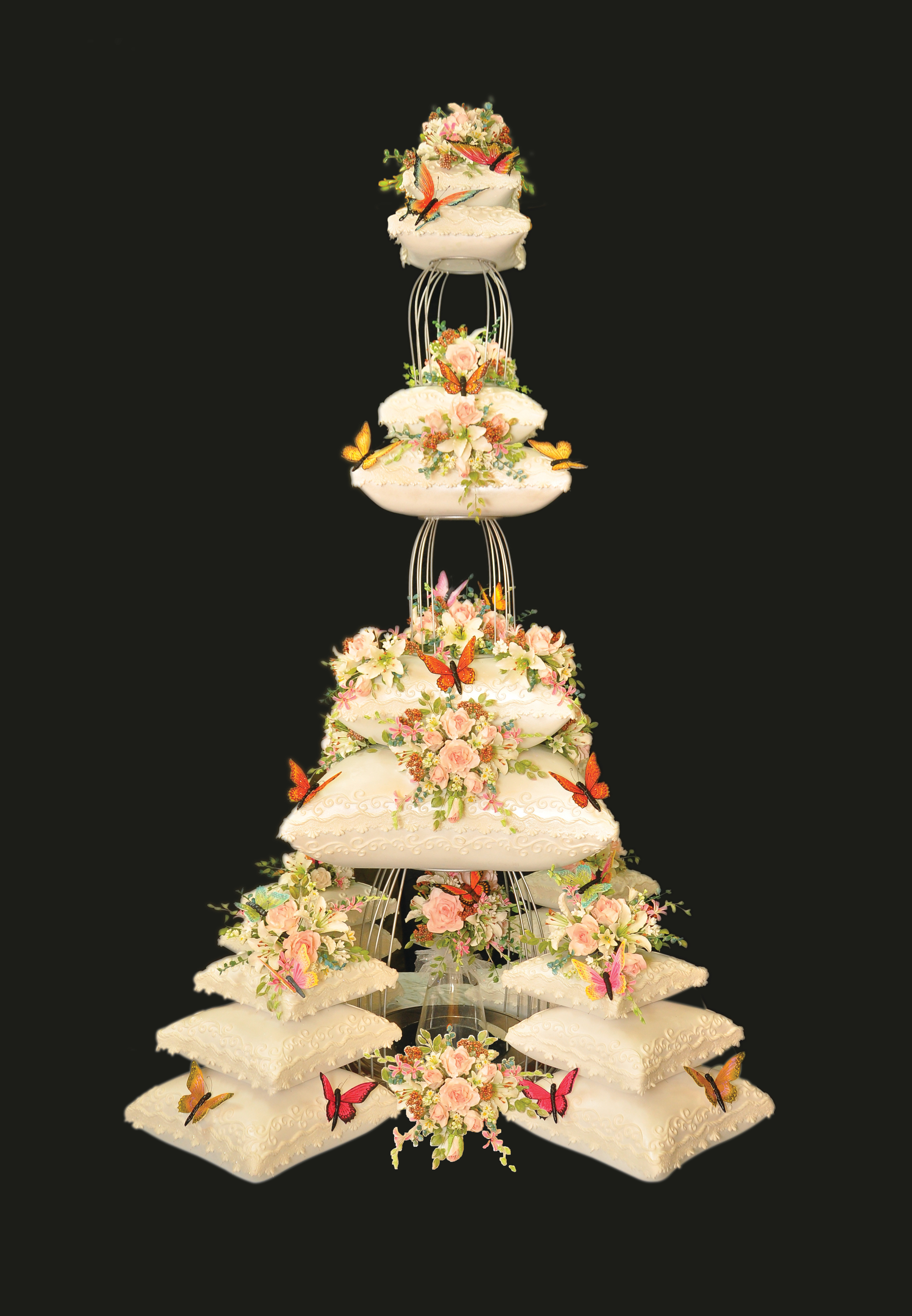 Wedding Cake Structures | Colombo | R L Clement Cake Decorating School