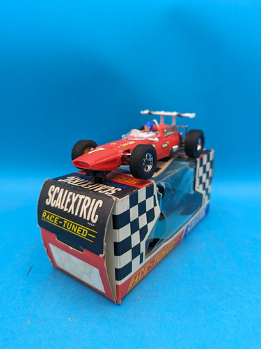 Scalextric C9 Red French Ferrari 158 | Scalextricman