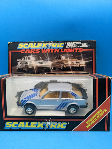 Scalextric C342 XR3i Silver | Scalextricman