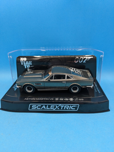 Scalextric C4203 James Bond Aston Martin V8 No Time to Die | Scalextricman
