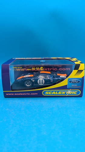 Scalextric C2755 Ford GT40 1967 Daytona No11 | Scalextricman