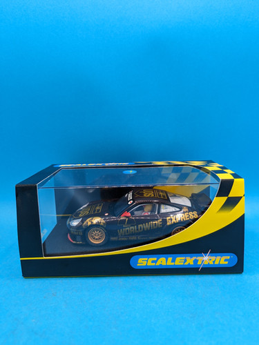 Scalextric C2354 Porsche 911 GT3R UPS | Scalextricman