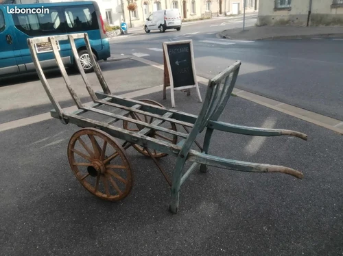 charette a brancard en bois | trouvaillejeanmarc