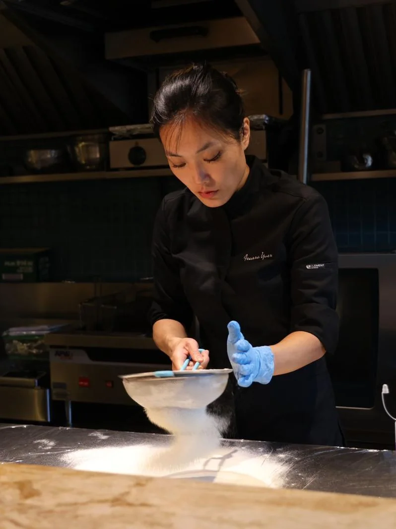 Wedding Cakes by | Joanna Yuen