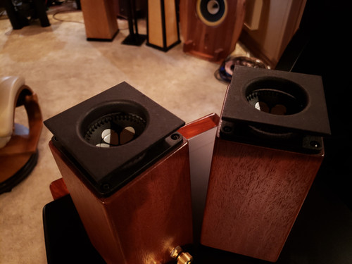 Solid American Walnut Tiny Radial #146 | Decware Tiny Radials