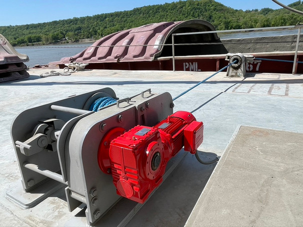 Marine Winches & Hoists | Deck Winches | Patterson Manufacturing