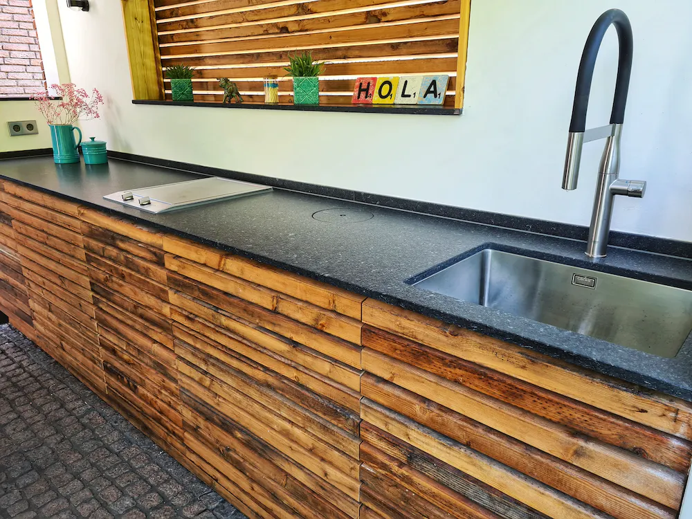 Arden blue | Cork Quartz Worktops