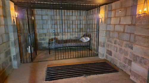 Prison Stays | Miss Courtney