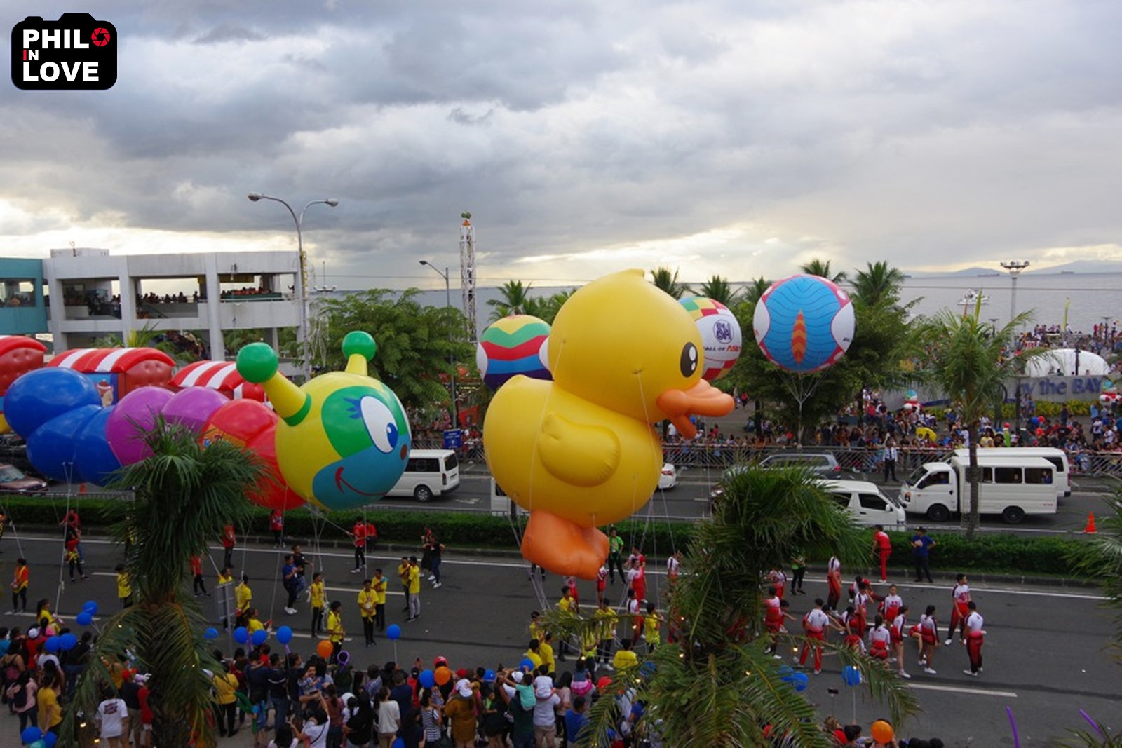 [사진] 필리핀 축제: 마닐라 몰 오브 아시아 그랜드 마스코트 퍼레이드