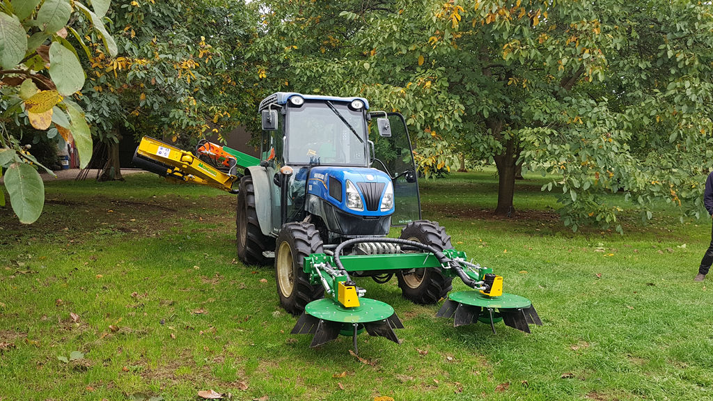 Nut Harvesters | Monchiero Australia | Queensland