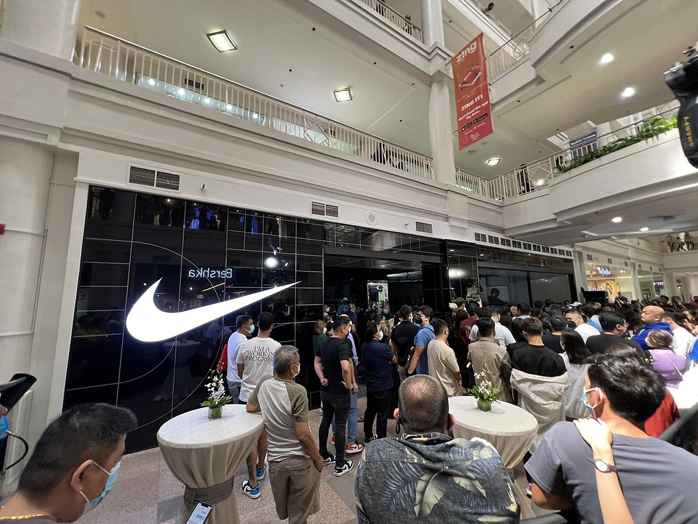 Nike's newest and biggest flagship store at Ayala Center Cebu is now open!