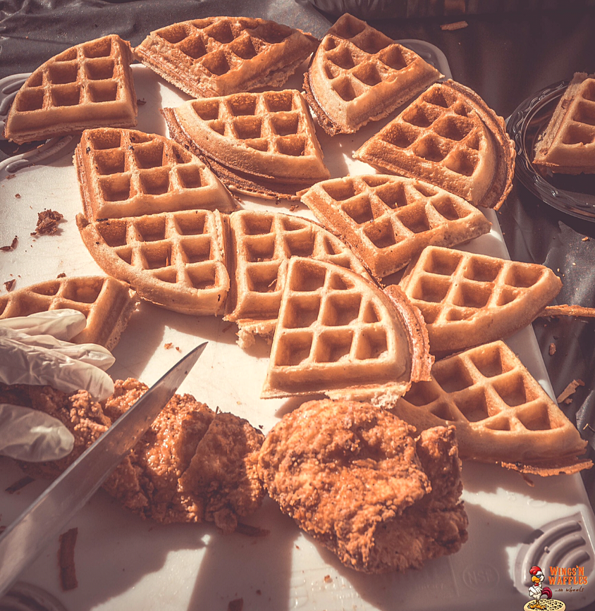 GALLERY | Wings N' Waffles