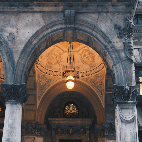 Arches & Keystones | brockfoamandstone