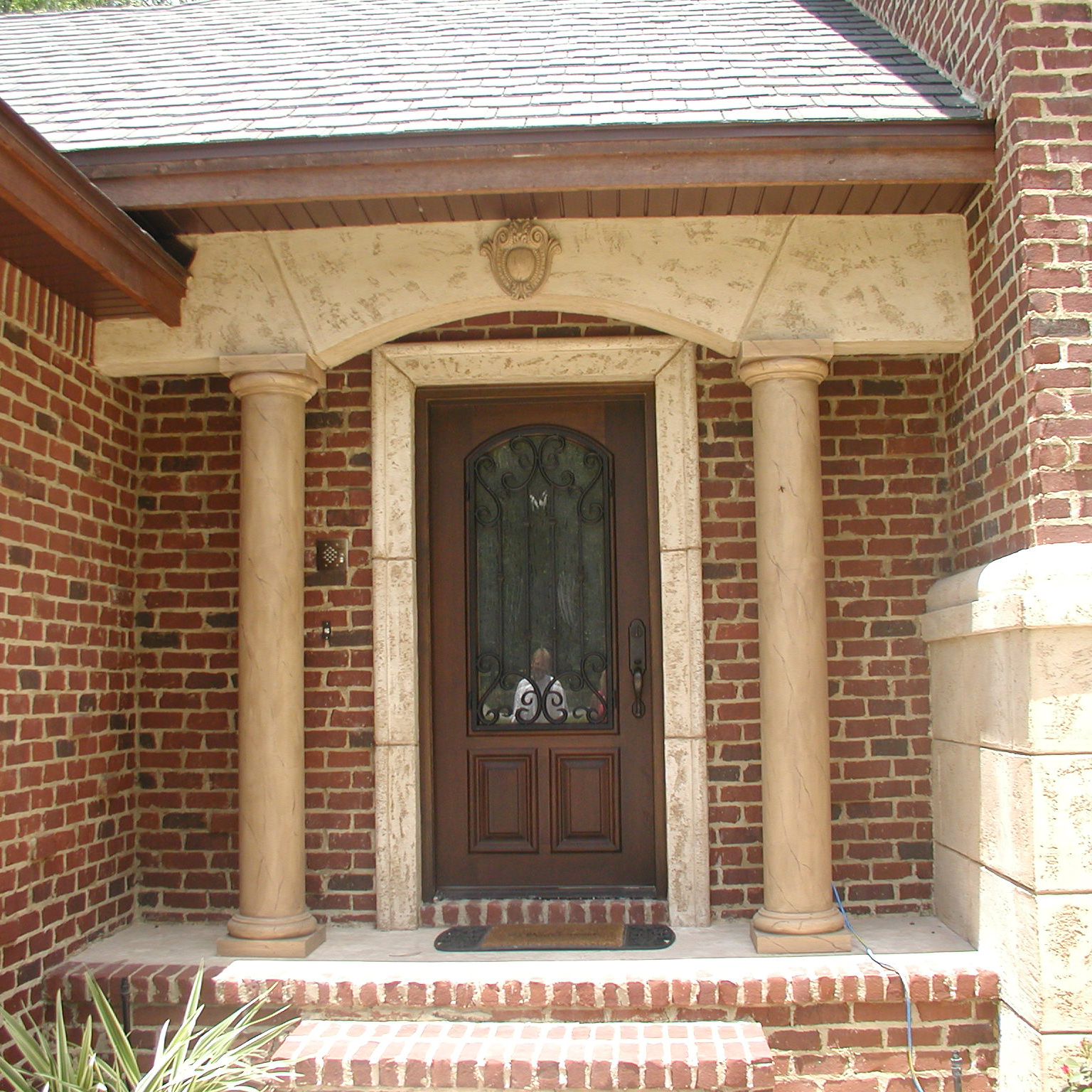 Columns, Caps & Bases | brockfoamandstone