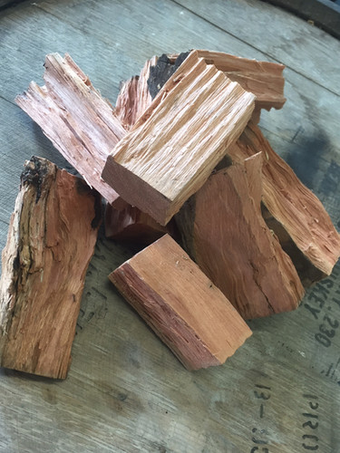 Vintage Ironbark Chunks - 1kg | Ironwood Barbecue