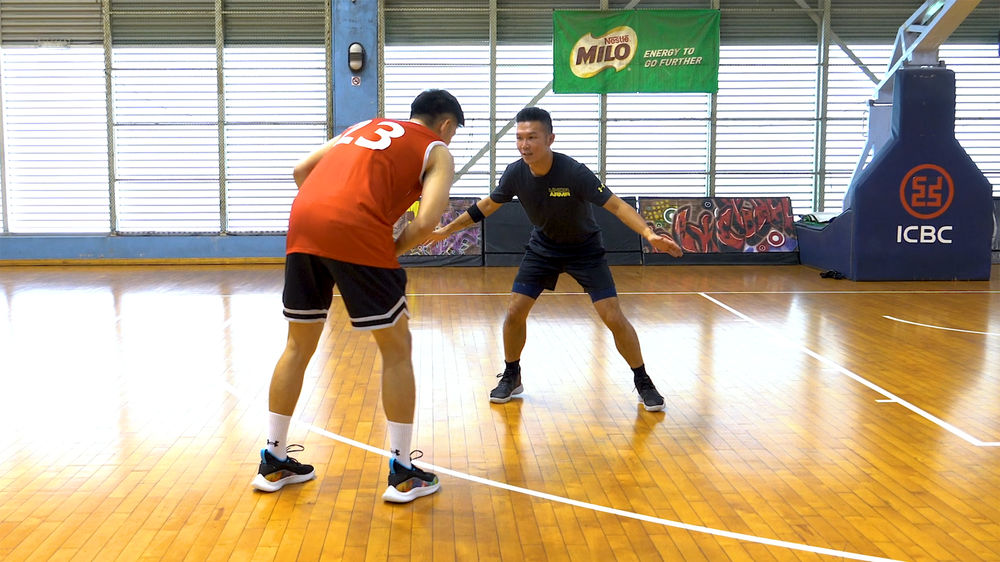 Basketball: How to do the Shammgod move, and use it correctly