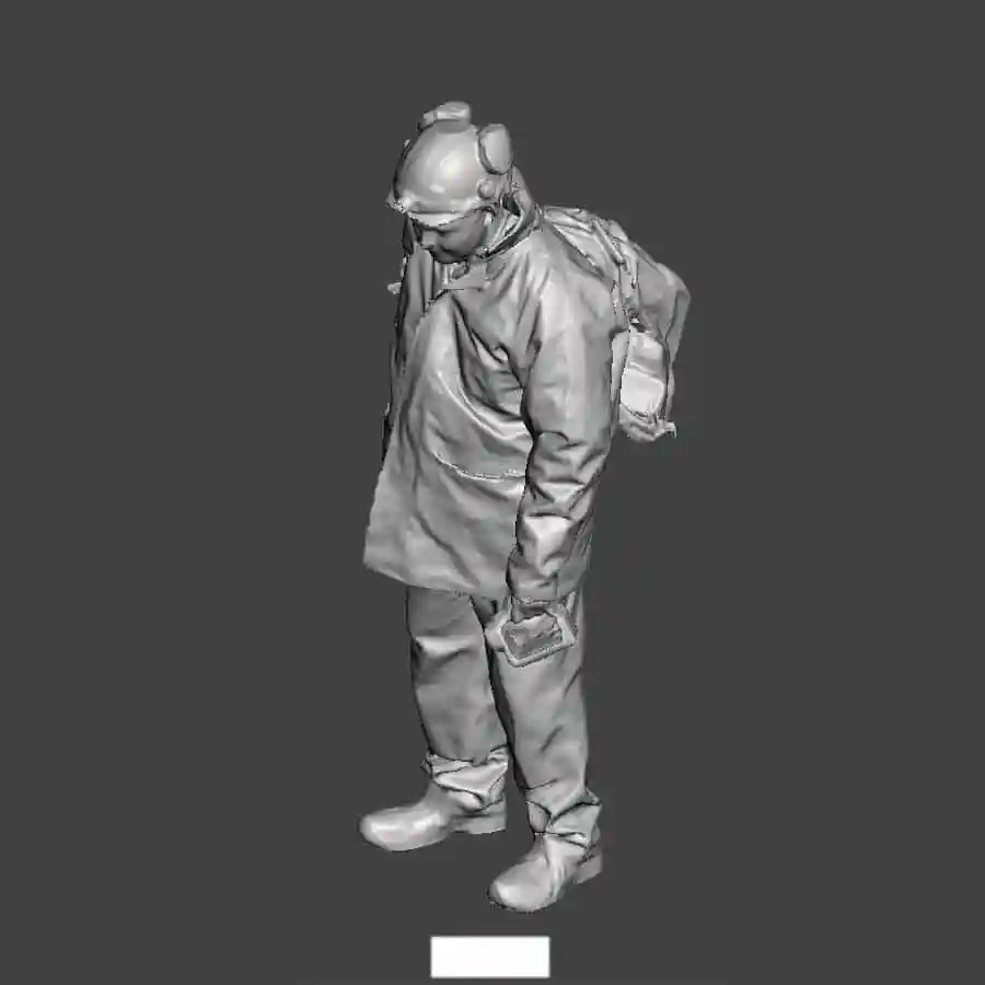 Track Worker Hi-Vis & Bardic Lamp | TierneyModelRailway