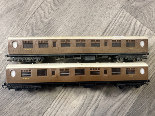 LNER Teak 1010 | TierneyModelRailway