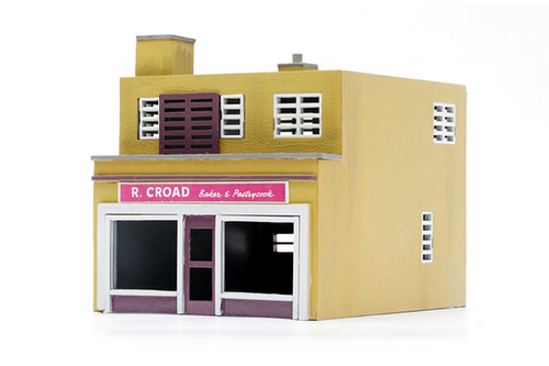 Kitmaster Shop & Flat Kit | TierneyModelRailway