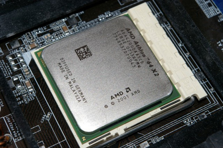 Blue screen crashes on decade-old AMD chips seem to be widespread.