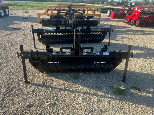 ARMSTRONG AG 3 PT. CULTIPACKER WITH SCRAPERS | Isom Tractor