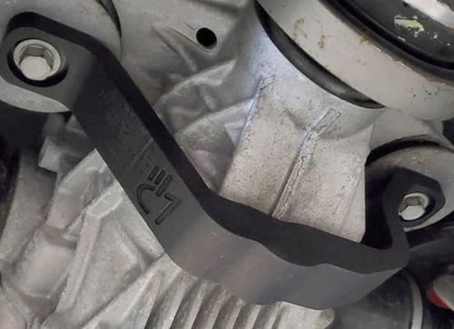 Which differential brace? | SRT Hellcat Forum