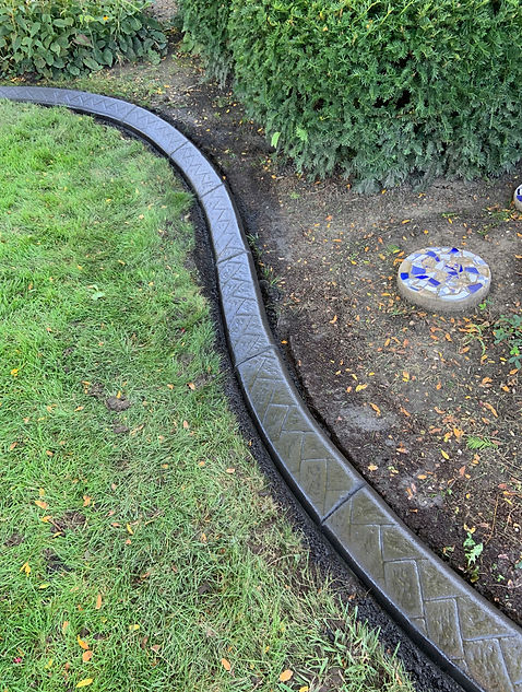 ANGLED BRICK | Rock Solid Curbs