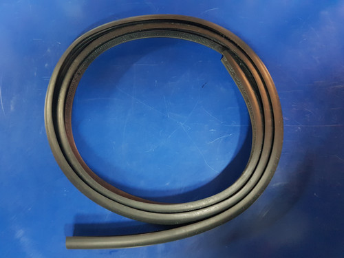 Mercedes W116 - Rear Bumper Bar Rubber Strip - 116 885 02 21 ...