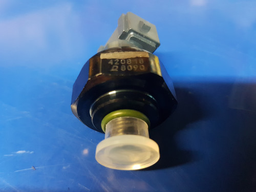 Mercedes Various - High Pressure switch Dryer 3 pin: - 140 830 00 72 ...