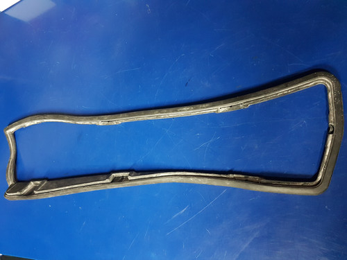 Mercedes W116 - Tail Light assembly seal – Left hand - 116 826 01 58 ...