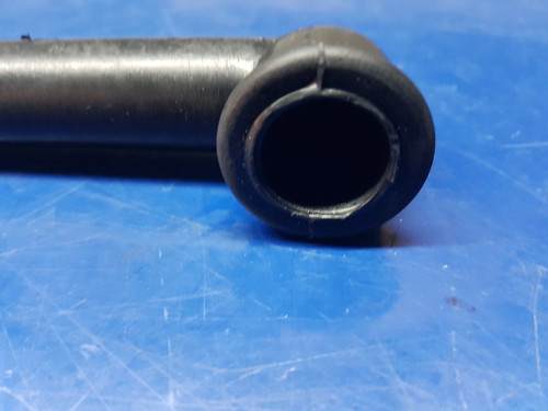 Mercedes M100 – OM615 Cr/case Breather Hose- 121 094 02 91, 1210940291